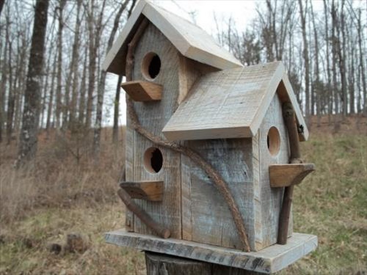Pallet Wood Birdhouse Plans – Pallet Wood Projects