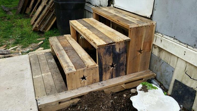 Pallet Made Stairs – Pallet Wood Projects