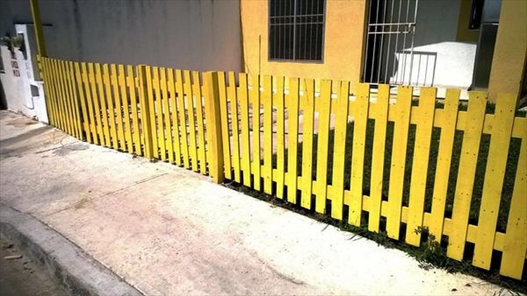 Recycled Pallet Fence Plans – Pallet Wood Projects