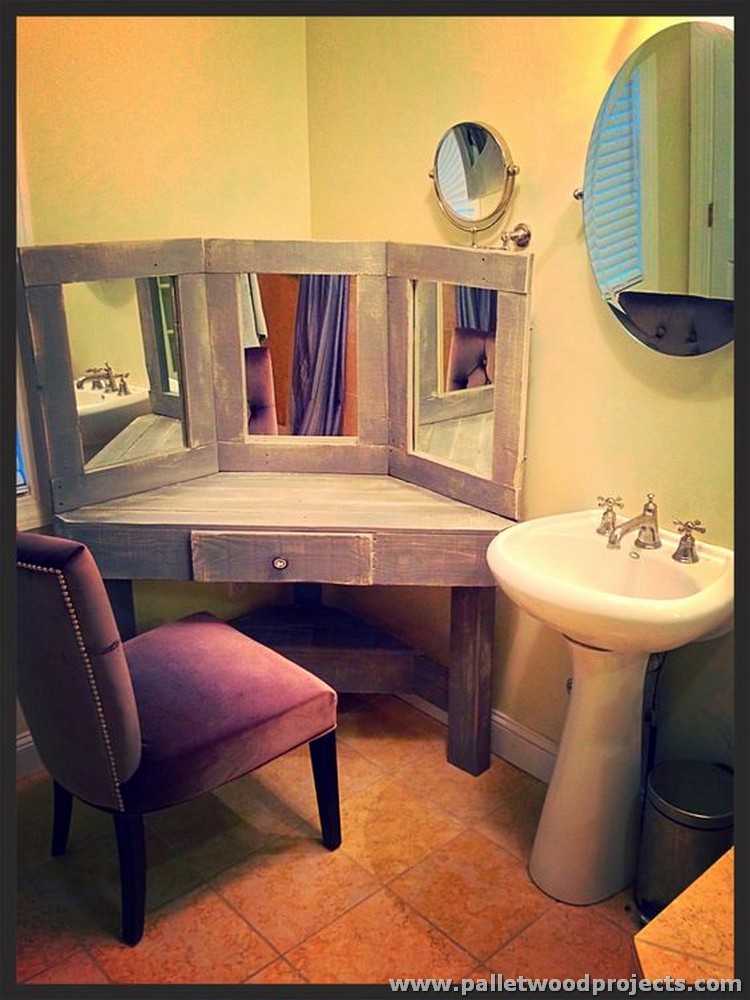 Pallet Dressing Tables with Mirror – Pallet Wood Projects