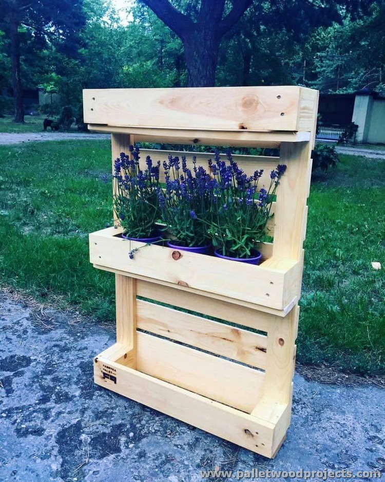 Pallet Plant Stand – Pallet Wood Projects