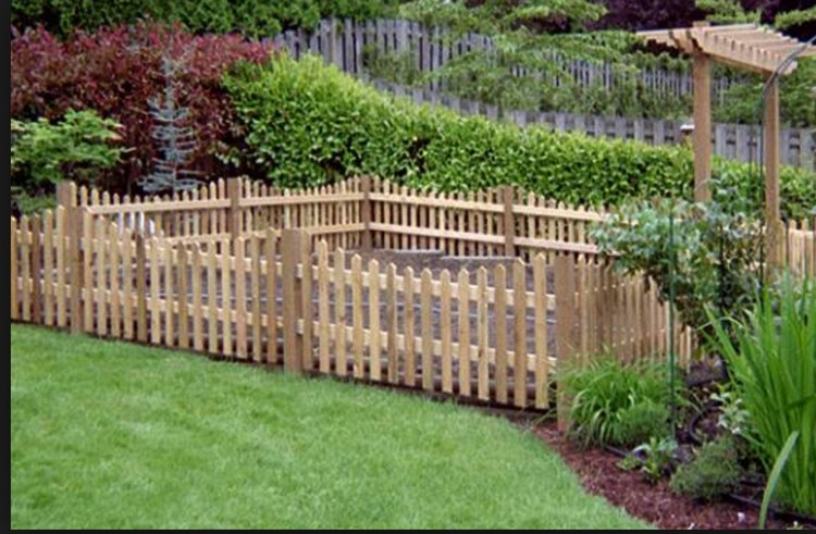 DIY Pallet Fence – Pallet Wood Projects