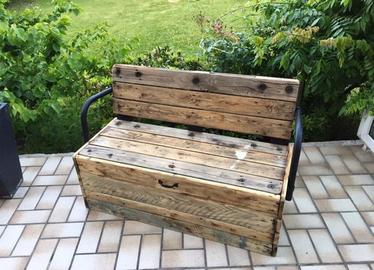 Wooden Pallet Outdoor Bench Plans – Pallet Wood Projects