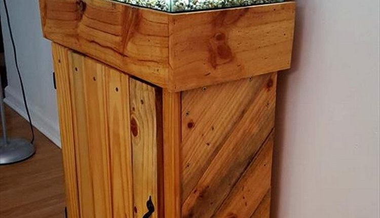 Pallet Fish Tank Stand – Pallet Wood Projects