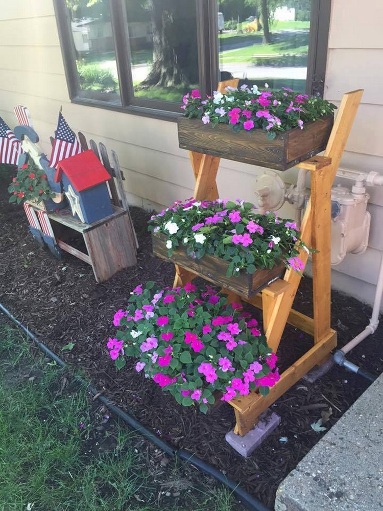 Pallet 3 Tiered Planter – Pallet Wood Projects