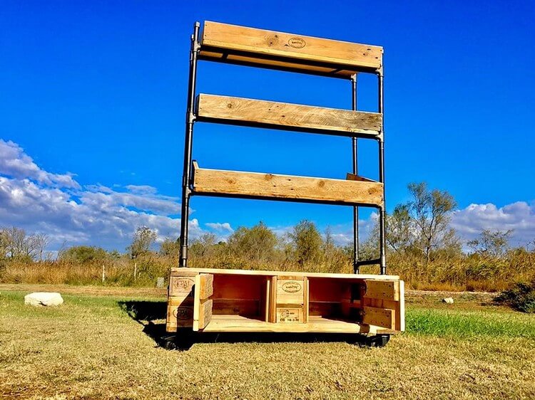 Wood Pallets Display Rack of Fruits and Vegetables – Pallet Wood Projects