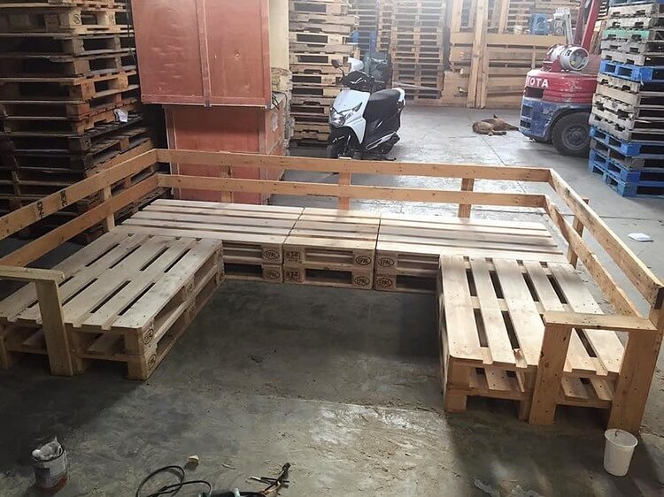 U Shaped Wood Pallet Couch Set – Pallet Wood Projects
