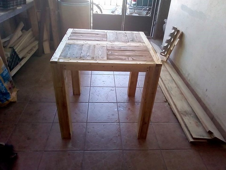 DIY Recycled Pallet Table: Step by Step Plan – Pallet Wood Projects