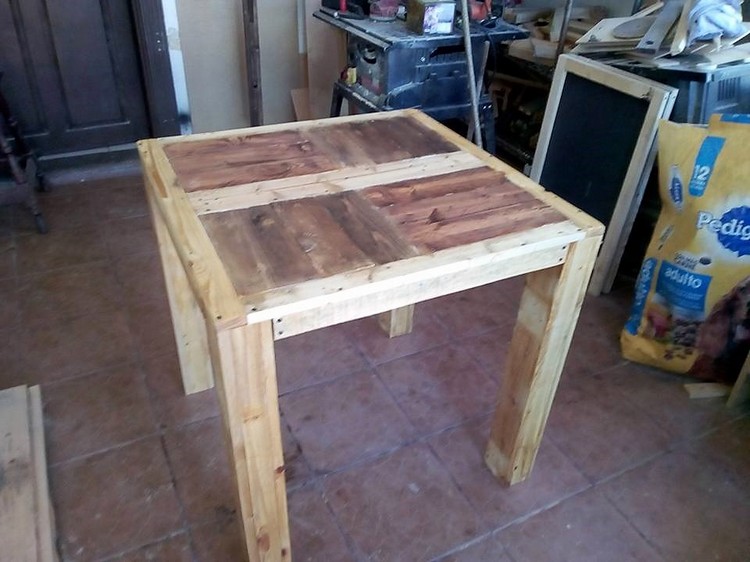 DIY Recycled Pallet Table: Step by Step Plan – Pallet Wood Projects